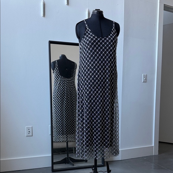Zara | Dresses | Zara Black And White Geometric Backless Dress | Poshmark